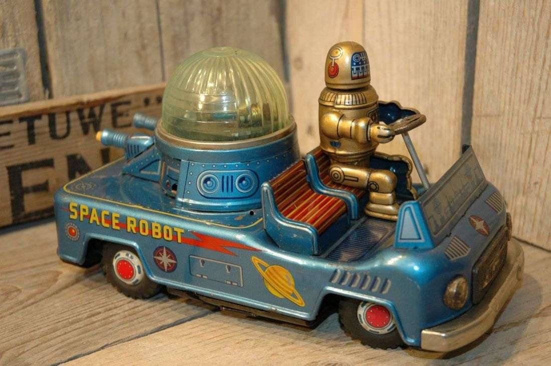 Yonezawa - Space Robot Car - Vintage Spacetoys
