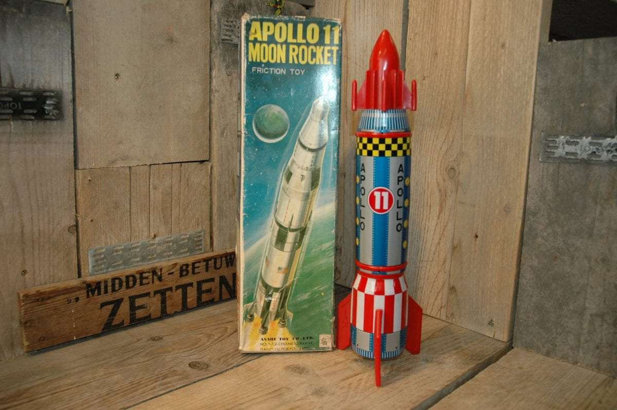 ATC - Apollo 11 Moon Rocket - Vintage Spacetoys