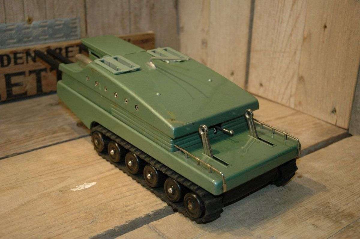 Bandai / Sears - Commander Tank - Vintage Spacetoys