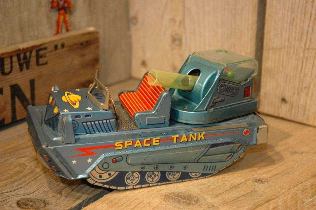 Kanto - Space Tank - Vintage Spacetoys