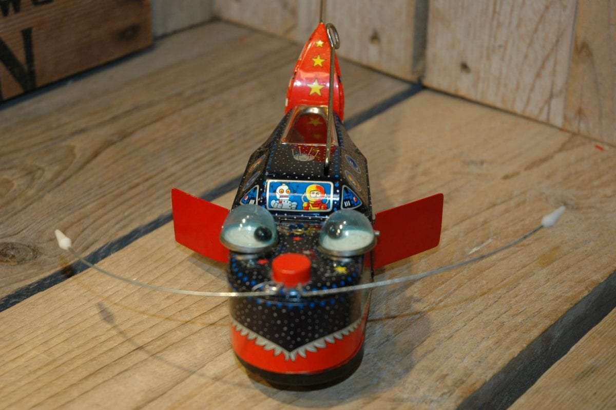 Yoshiya - Space Whale Ship - Vintage Spacetoys