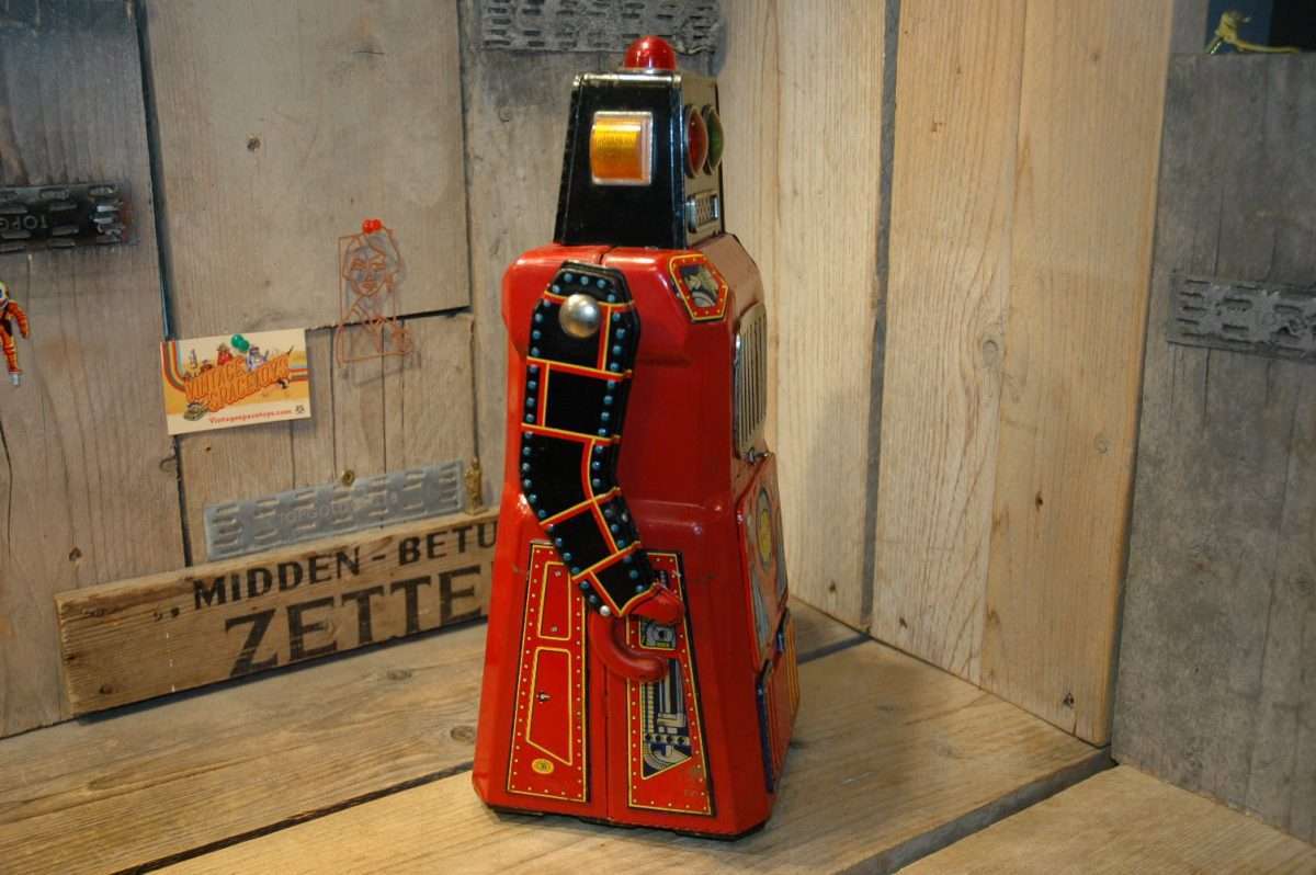 Modern Toys - Giant Sonic Train Robot - Vintage Spacetoys