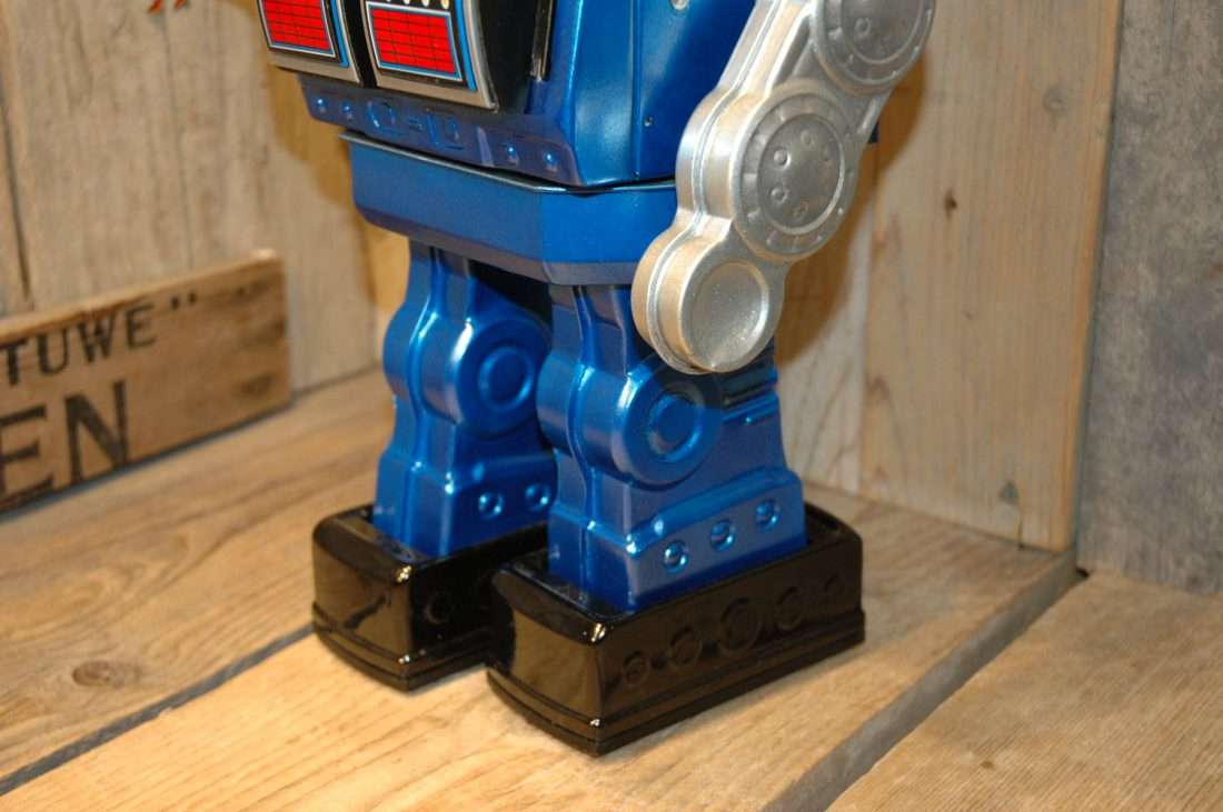 Shigeru Giant Laser Robot - Vintage Spacetoys