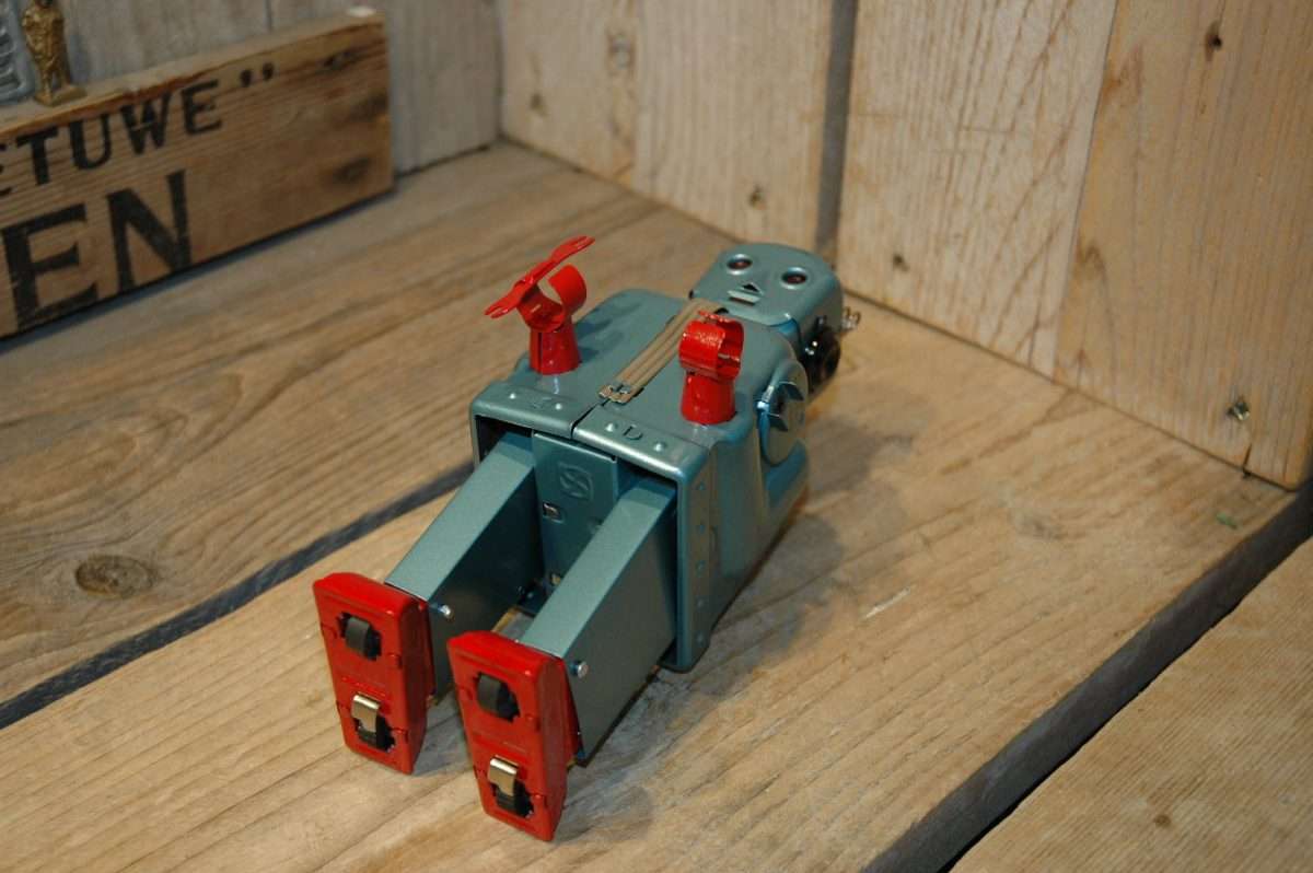 Planet Robot - Zoomer the Robot - Vintage Spacetoys